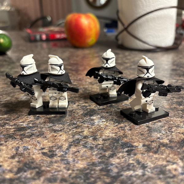 CUSTOM Capes for Your Dnd Minifigs *CAPES ONLY* Perfect Gift for Lego ...