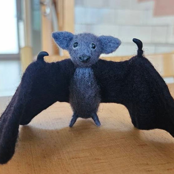 Needle Felted Realistic Bat, Vampire Bat, Gothic Gift Ideas, Needle ...