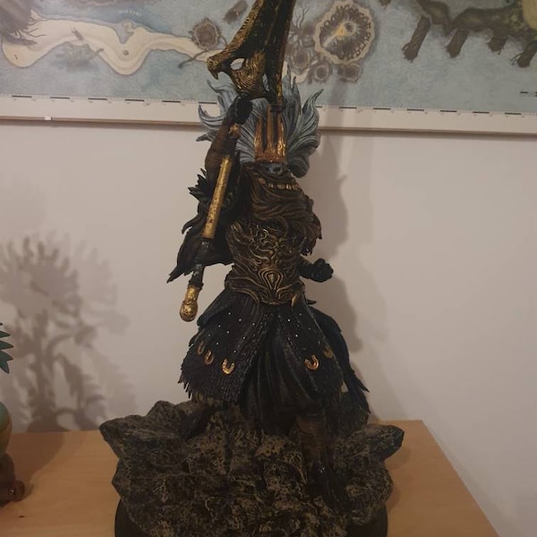 Dragon Slayer Ornstein Statue, Dark Souls Figurines, Dark Souls Boss ...