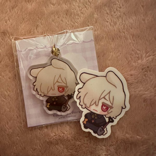 ALNST - Mizi Sua Hyuna Ivan Till Luka Mini Charm Standee - Etsy