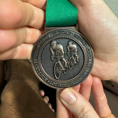 EXTRA LARGE 90mm GOLD Medal in a Velvet Case, Personalise With Engraved ...