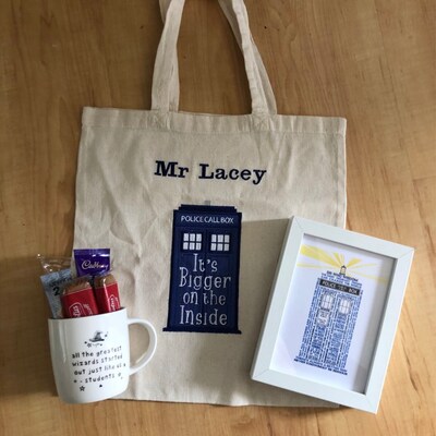 Cast Member Castle Name Tag Applique DIGITAL Embroidery - Etsy