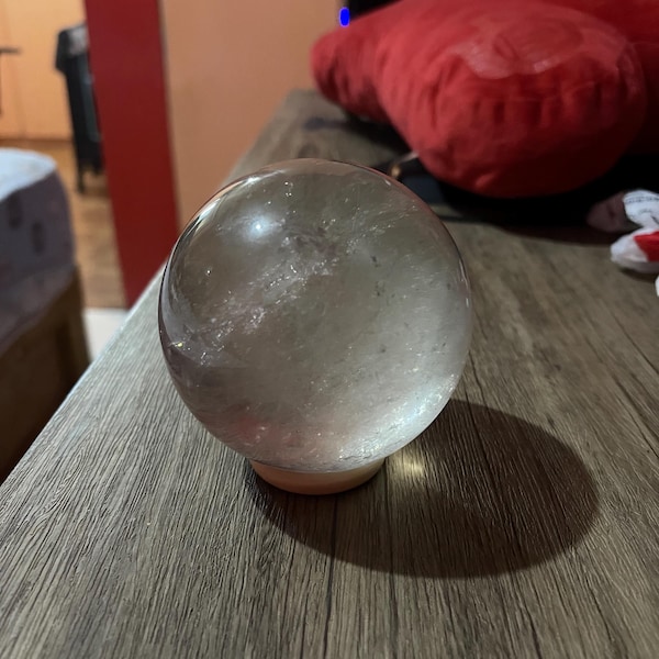 Resin Earth Goddess Sphere Stand,resin Hand Carved,home Decoration ...
