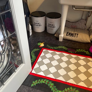 FLOORCLOTH Buttons Hand Painted Canvas Rug COUNTRY PRIMITIVE | Etsy