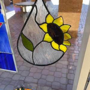 Sun Ray Plant Stained Glass Pattern, Stained Glass Patterns, Digital ...