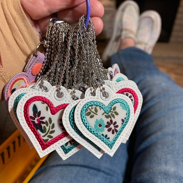 BUNDLE - Heart Applique Eyelet Snaptab Keyfobs Zipper Pull Charms - 4x4 ...