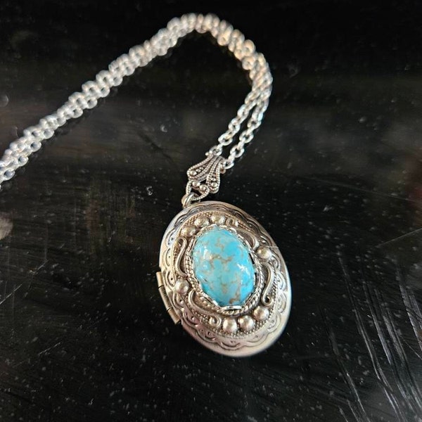 Turquoise Locket. Robins Egg, Turquoise Cabs in Oval Silver Locket ...