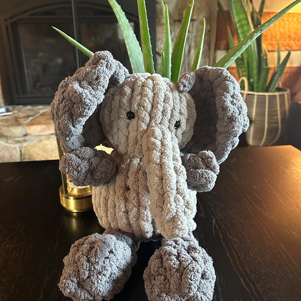 Fingerknit Chunky Elephant Plushie Pattern With Video Tutorial Elephant ...