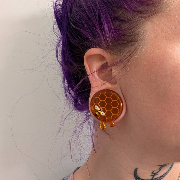 Honey Bee Plugs 19mm-25mm With Bee's Honeycombs, Dripping Honey, Pair ...