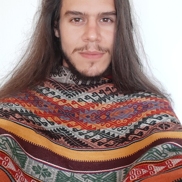 PUNCHU TINISQA |traditional Poncho | Peruvian Poncho |handmade ...