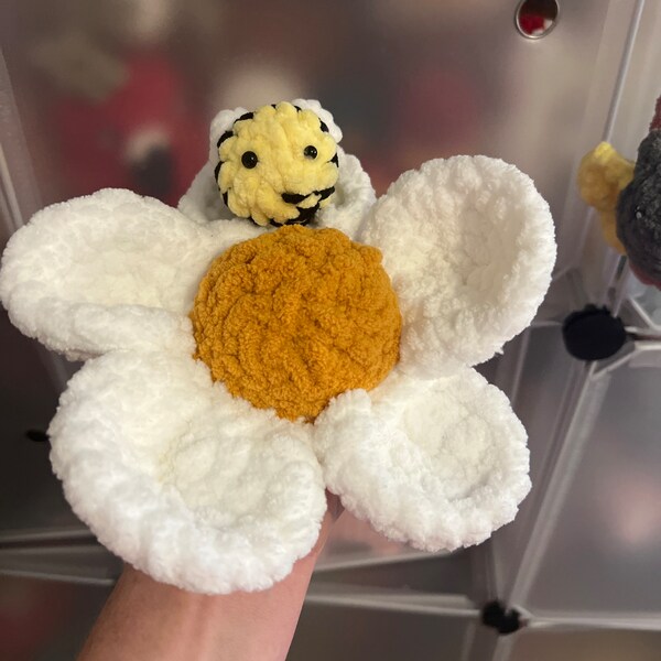 Crochet Flower Fidget Toy Pattern: Pop It Petals (PDF Pattern) - Etsy