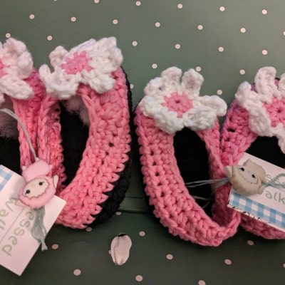 Baby Sandals Tiptoe Through the Tulips PDF CROCHET PATTERN - Etsy