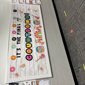Retro Classroom Decor Bulletin Board Display - Etsy
