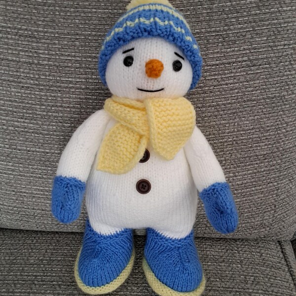 Mr and Mrs Gnome Tidy - PDF Knitting Pattern Download - Knitted Flat ...