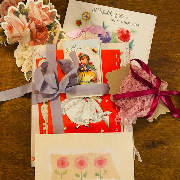 VIP Screen Print Holly Tree Cut Out Fabric Centerpiece. Cranston Print ...