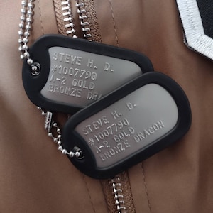 Steel US Army Dog Tag ID Set, Personalised & Embossed With Chains and ...