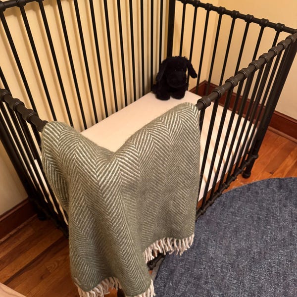 Olive Green Throw Gift Set | Emerald Coast Gift Box Fishbone Pure New ...