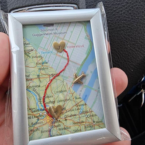 Long Distance Map Frame, String of Fate Gift (2x2.7") - Etsy