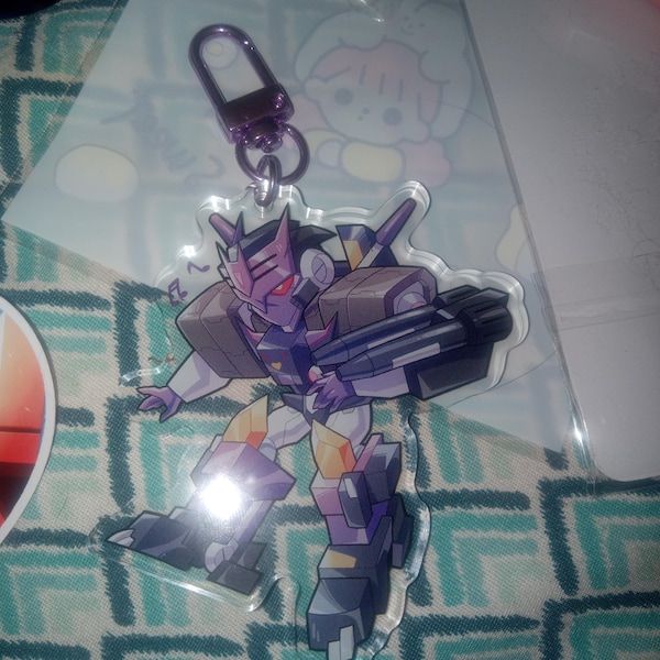 Soundwave & Laserbeak | Transformers Skybound Print - Etsy