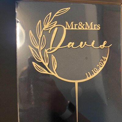 Gold Wedding Cake Topper, Personalized Wreath Wedding Cake Topper ...