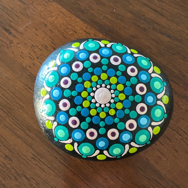 Painted Mandala Stones | Paperweights | Mandala Dot Art | Painted Rocks ...