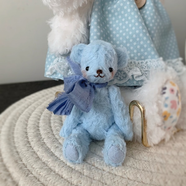 Japanese Large Anime Bunny Tooti by Jenny Lee of Jennylovesbenny Artist ...