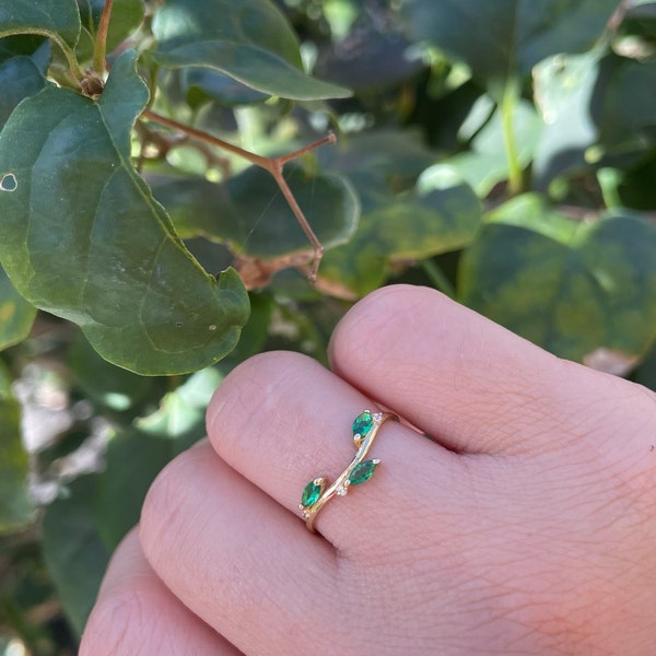 14k Solid Gold Emerald Leaf Ring – Nature Inspired Marquise Cut Emerald ...