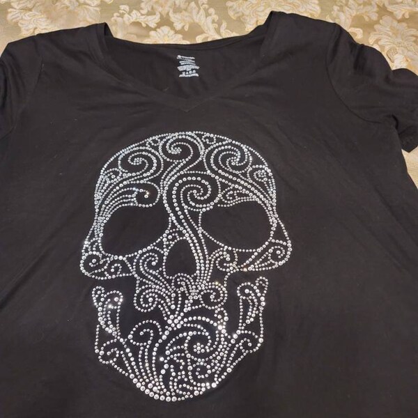 Classy Skull Iron on Rhinestone Transfer Design, Bling Rhinestone ...