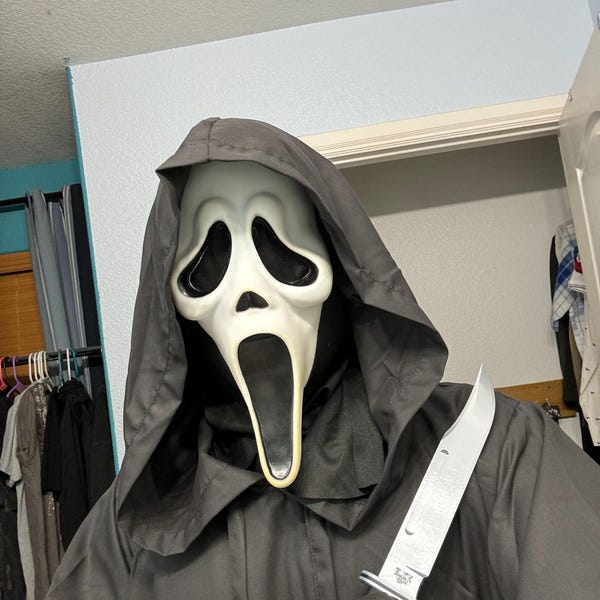 SCREAM 6 Movie Sparkle Robe, Ghostface Hooded SCREAM Robe, Ghostface ...