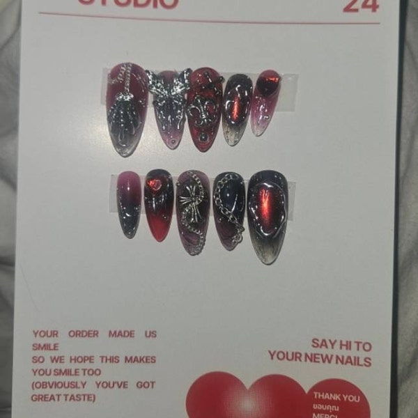 LM019 Freestyle Black Snake Skin & Metallic Silver on Transparent ...