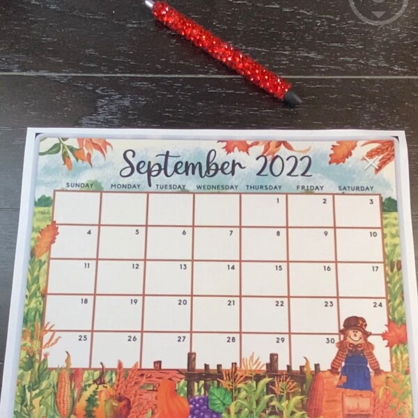 Editable March 2025 Calendar for the Lucky Month With Clovers Cute ...