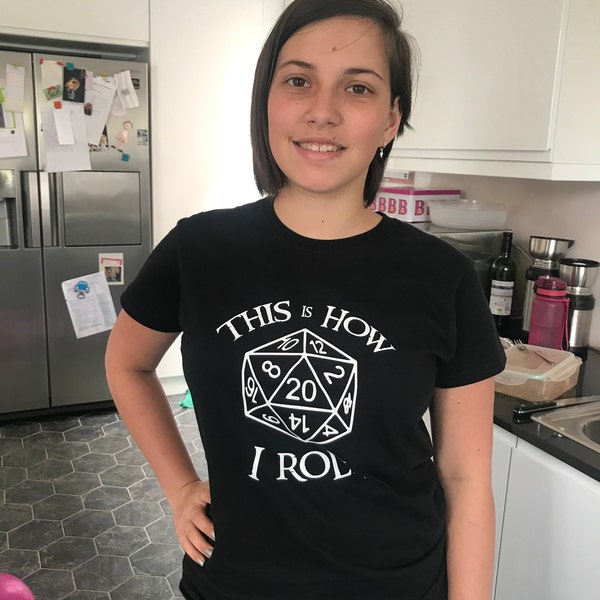 Dungeons and Dragons This is How I Roll T-shirt - Etsy