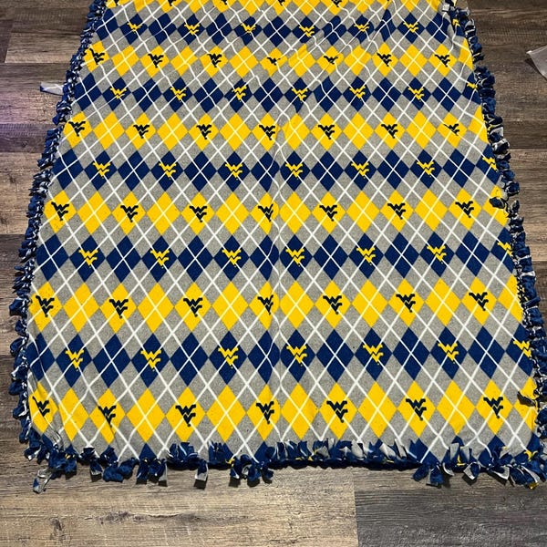 Official Licensed University of Iowa Cotton Quilting Fabrics-iowa ...