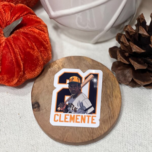 DTMF Font, Tipografia DTMF, Debi Tirar Mas Fotos Font, Puerto Rico Font ...