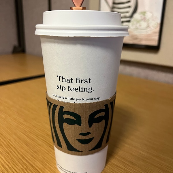 Starbucks Reusable Coffee Stopper Case With Coffee Stopper! Mix and ...