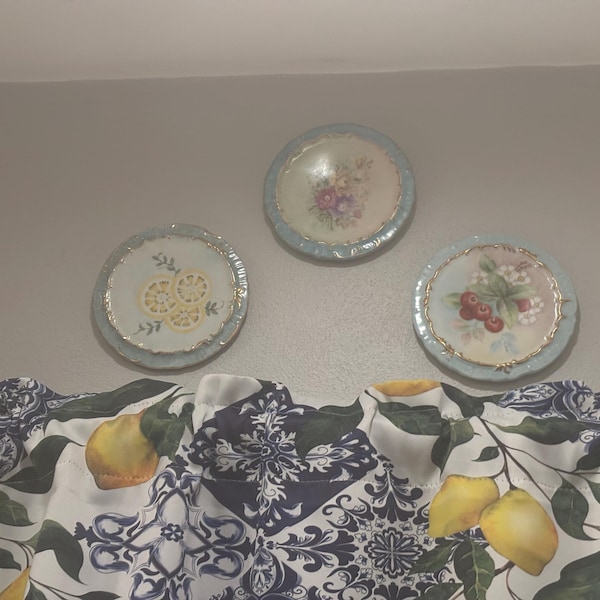 Peter the Accordion Player Goebel Gnome Figurine, Vintage Hummel ...