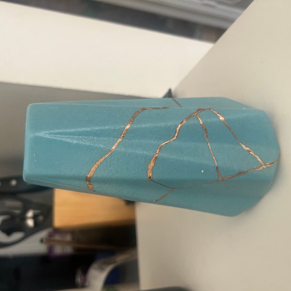 Real Kintsugi Sake Bottle - Kintsugi Bottle - Kintsugi Vase - Black ...