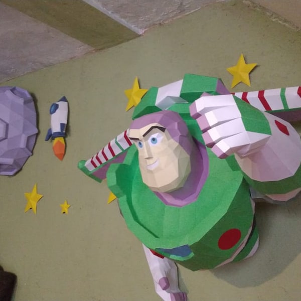 Buzz Lightyear Papercraft , PDF Template, DIY 3d Model, FanArt, Paper Sculpture, Low Poly ...