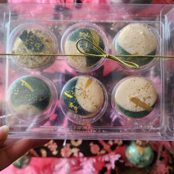 Moon Phases French Macarons - 6, 12 or 24 - Choose Flavors Macaroons ...