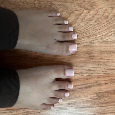 Thick Lined French Presson Toenails Pink and White Presson Nails for ...