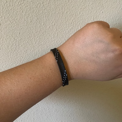 Hockey Lace Keychain / Skate Lace Keychain / Zipper Pull / Hockey Lace ...