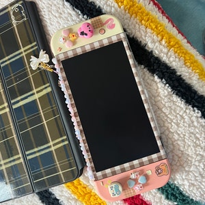 Custom GBA SP IPS V2 Screen Clear Pink & White Buttons Modded With 10 ...