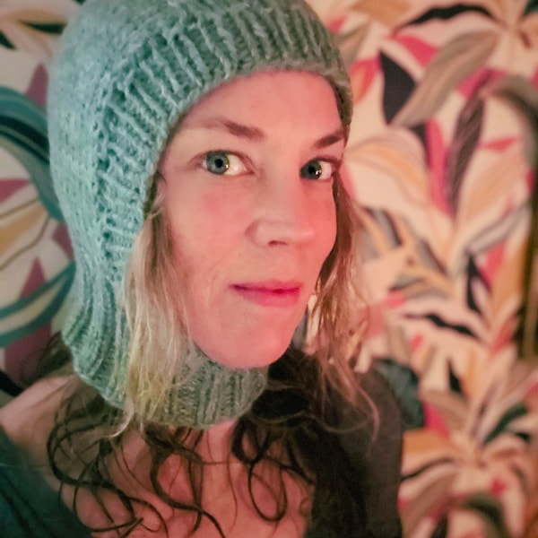 Saskia Hood Knitting Pattern PDF (english) - Etsy