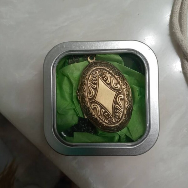 Fidget Pendant Black Spinning Stone Long Chain Necklace Anti Anxiety ...