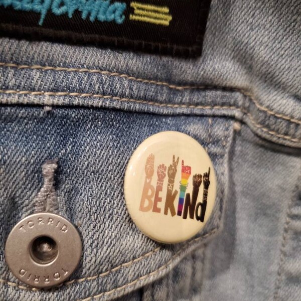 Be Kind Sign Language, Be Kind Sing Language Button Magnet, Trans Be ...