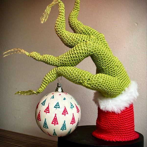 Grinch hand crochet patttern - Etsy.de