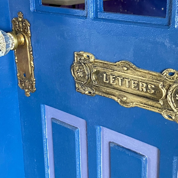 MAILBOX LETTER SLOT Swinging Door Wall Mounted Cast Iron Neo Classical ...