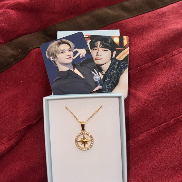 SKZ Compass Necklace - Etsy