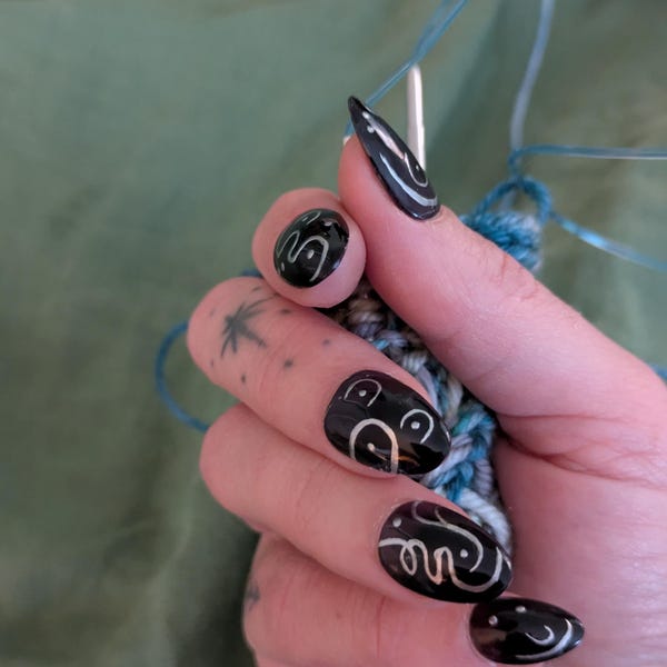 Kpop Demon Hunter Inspired Rumi’s Golden Nails\kdh Huntrix Cosplay ...