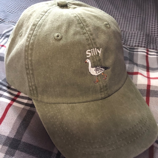 Embroidered Silly Goose Cap - Vintage Humorous Baseball Hat - Mom Dad ...